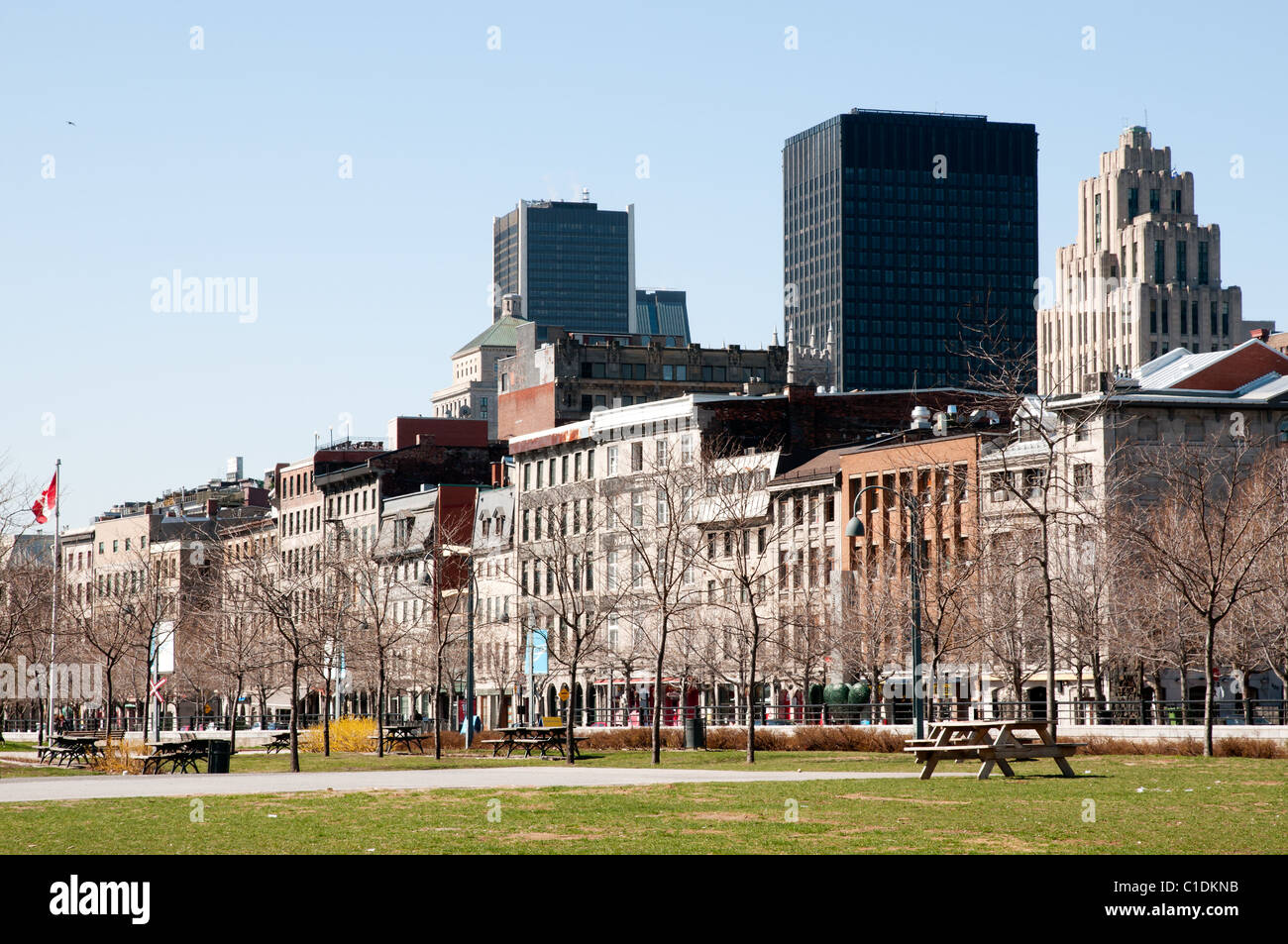 Canada montreal vieux montreal rue hi-res stock photography and images ...