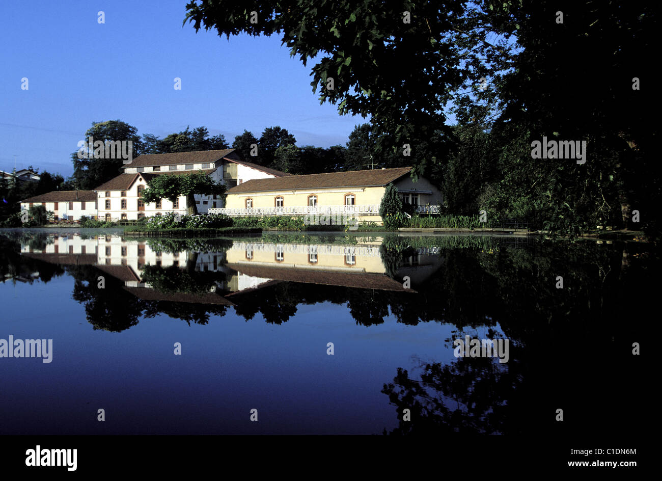 Dax Landes High Resolution Stock Photography and Images - Alamy