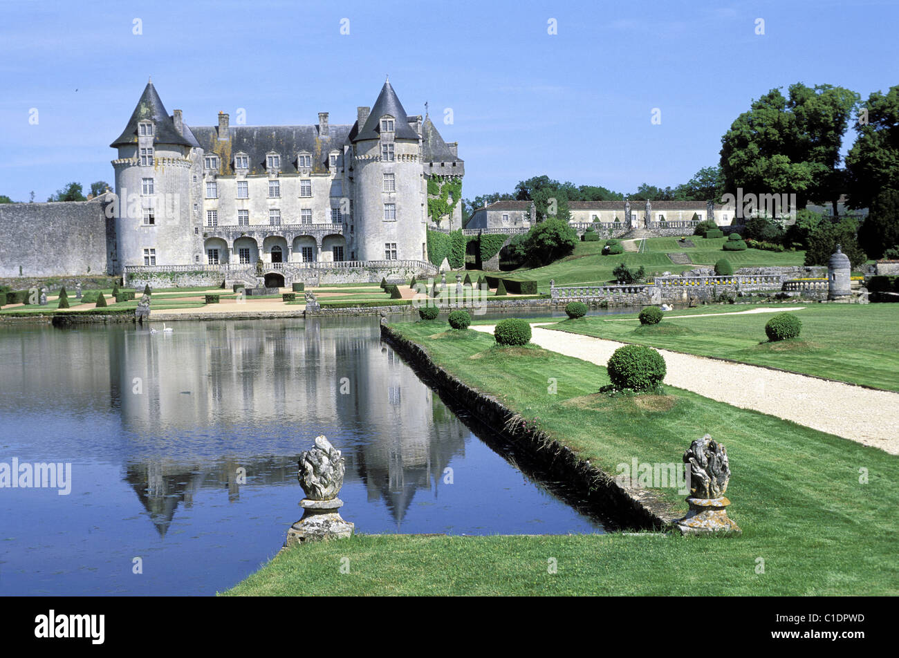 France, Charente Maritime, Roche Courbon castle Stock Photo - Alamy