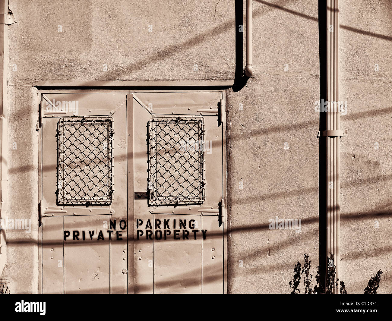 Walls, shadows & textures Stock Photo - Alamy