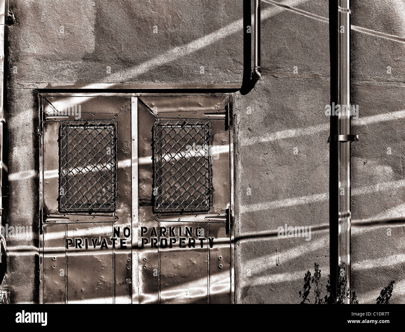 Walls, shadows & textures Stock Photo - Alamy
