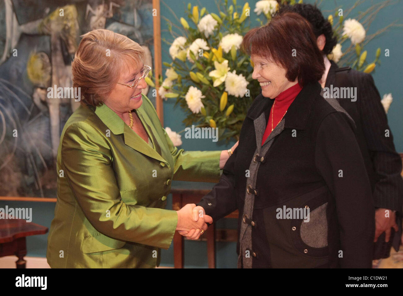 Former French first lady Danielle Mitterand and President of Chile ...