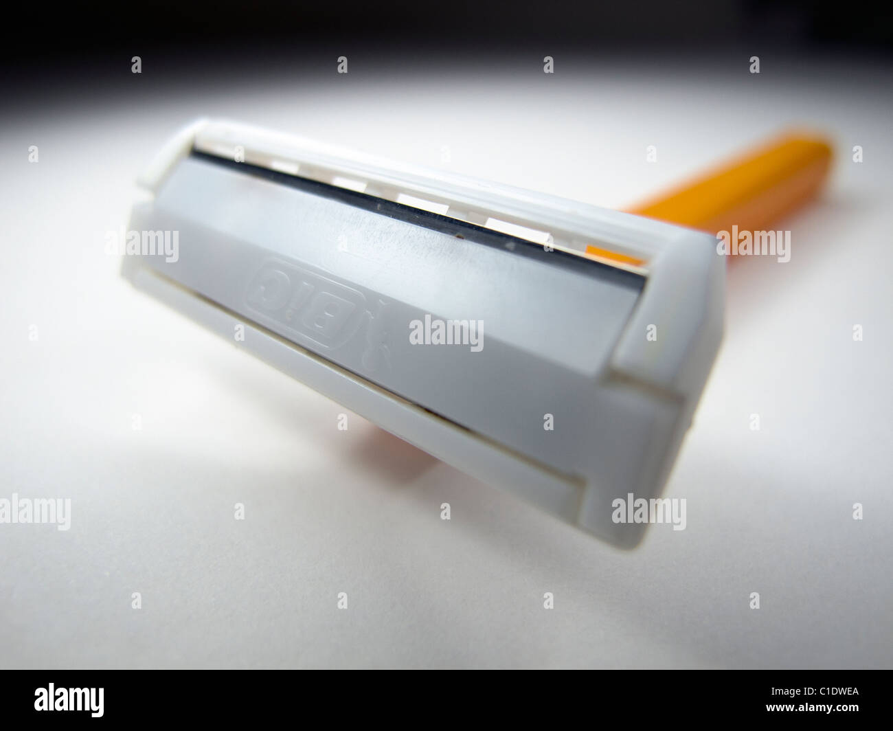 Razor shave hi-res stock photography and images - Alamy