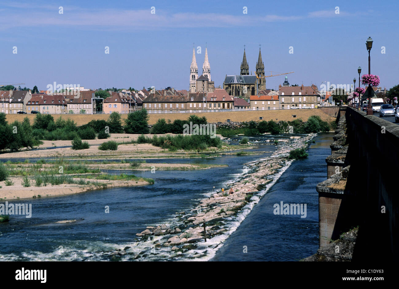 France, Allier, city of Moulins, the bridge Regemorte on the Allier ...