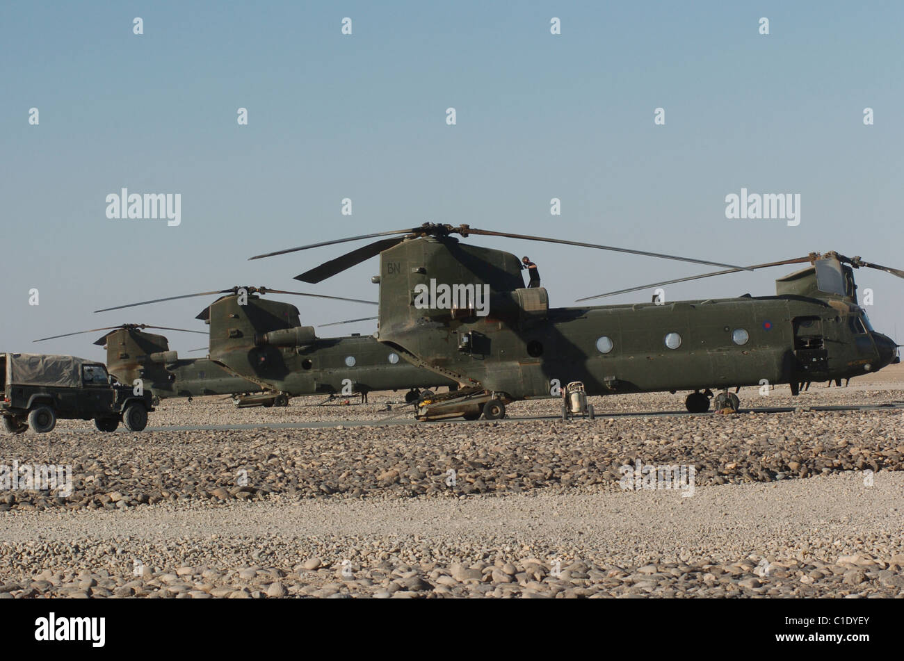 The Boeing CH 47 is a versatile twin engine Tandon rotor heavy lift ...