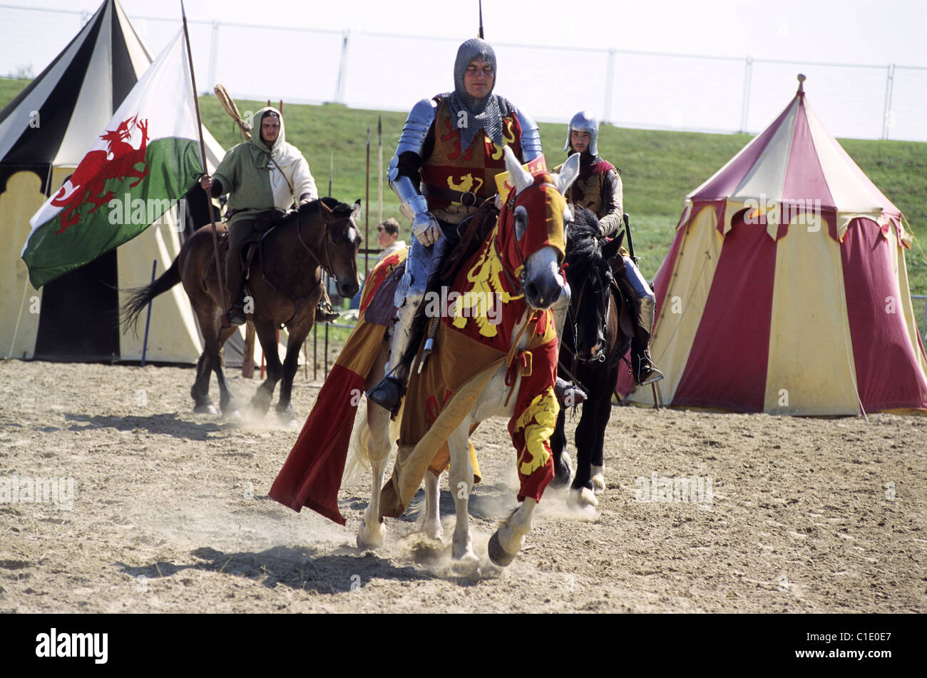 Medieval joust hi-res stock photography and images - Alamy