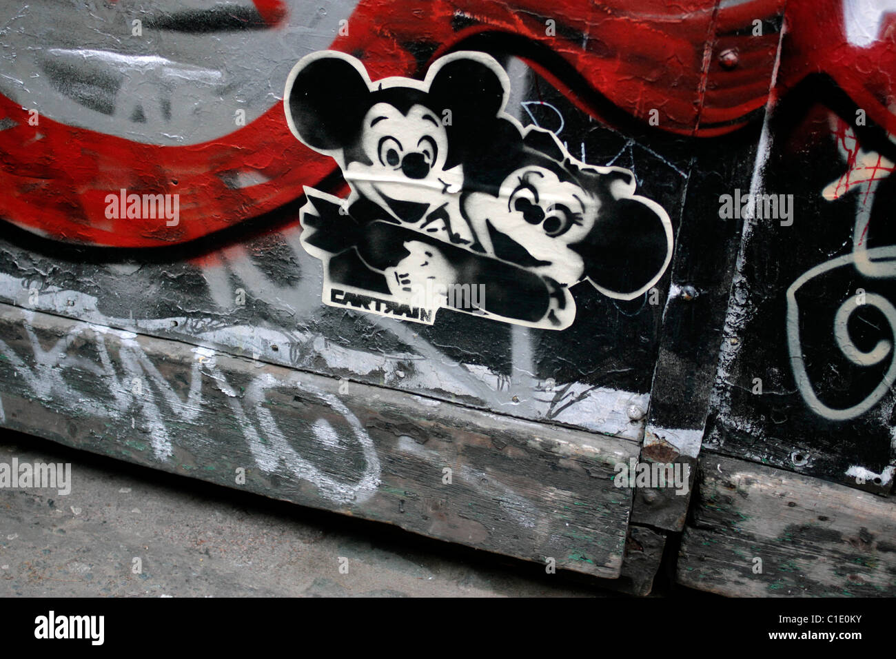Minnie Mouse Graffiti