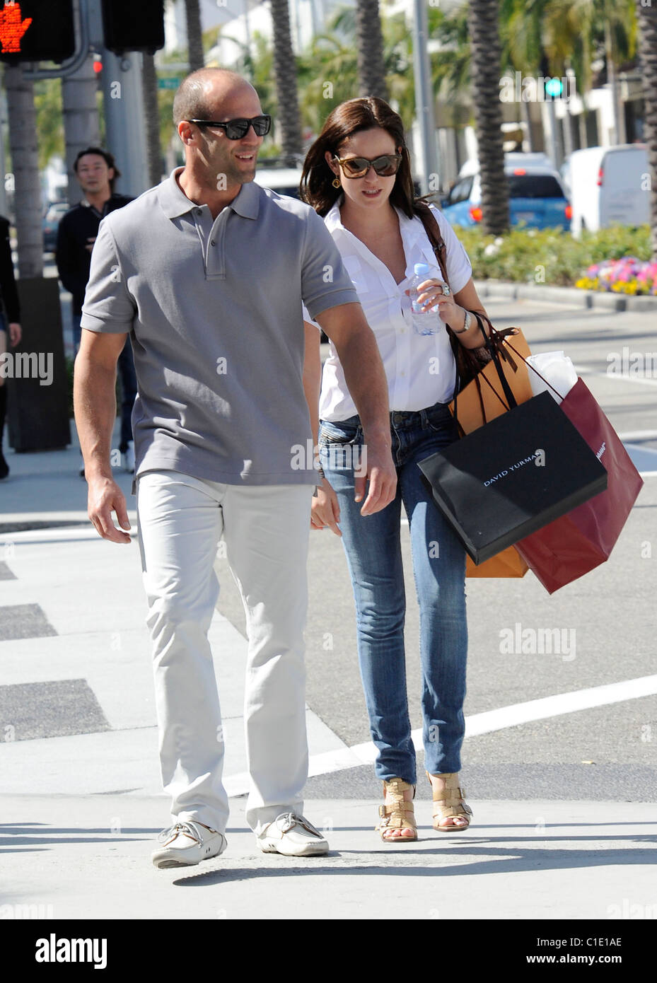 Jason Statham and girlfriend Alex Zosman out shopping in Beverly Hills ...