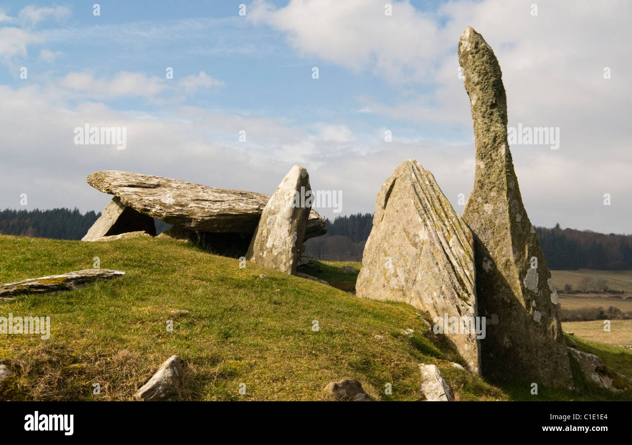 Cairnholy chambered cairn hi-res stock photography and images - Alamy