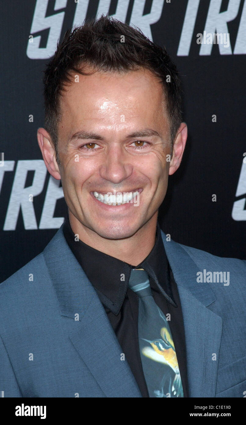 Greg Ellis Los Angeles Premiere of "Star Trek" - Arrivals at Grauman's ...
