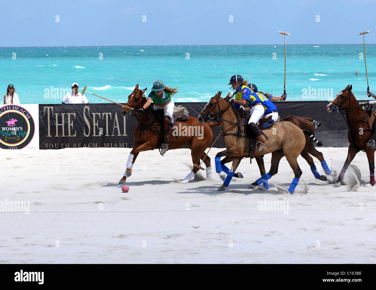 Team Geico(yellow) and Stall Watch/Grey Goose(green) chukkers at the ...