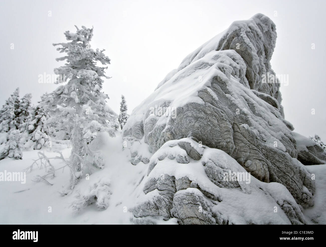 Ural mountains russia snow trees hi-res stock photography and images ...