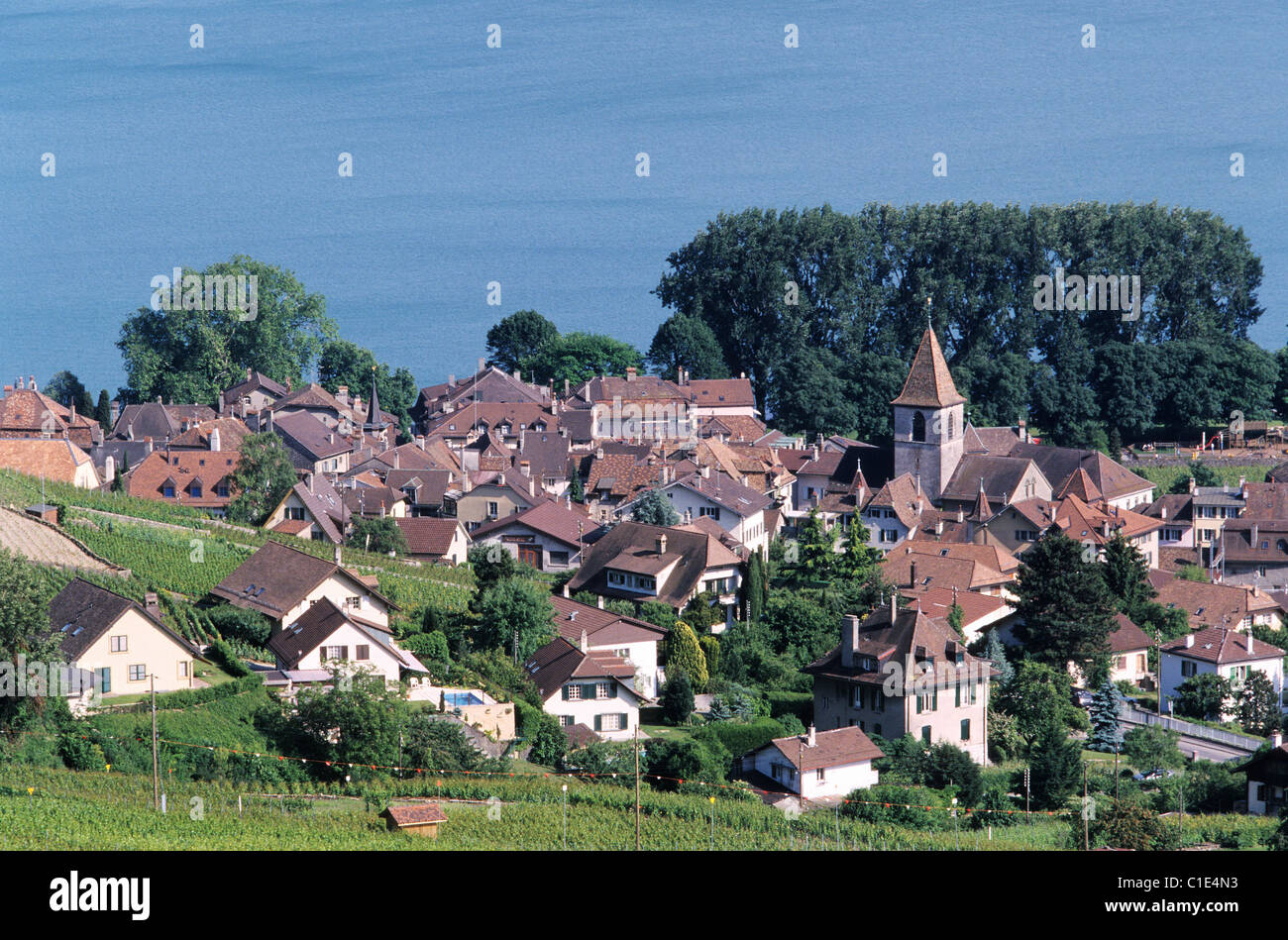 Village cully hi-res stock photography and images - Alamy