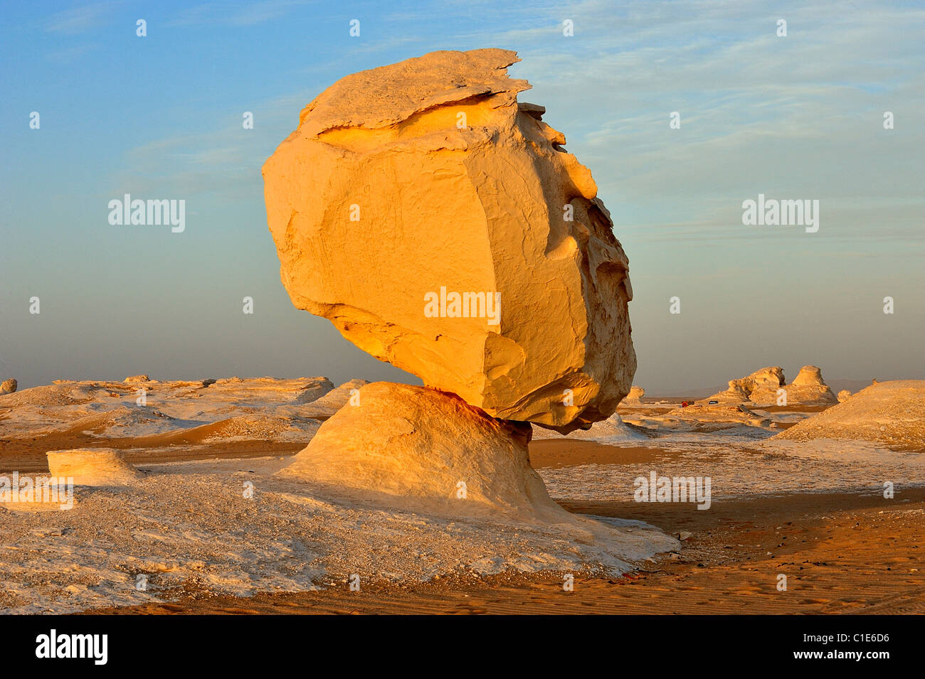Chalk rock formations and shapes in the White Desert, western of Egypt ...