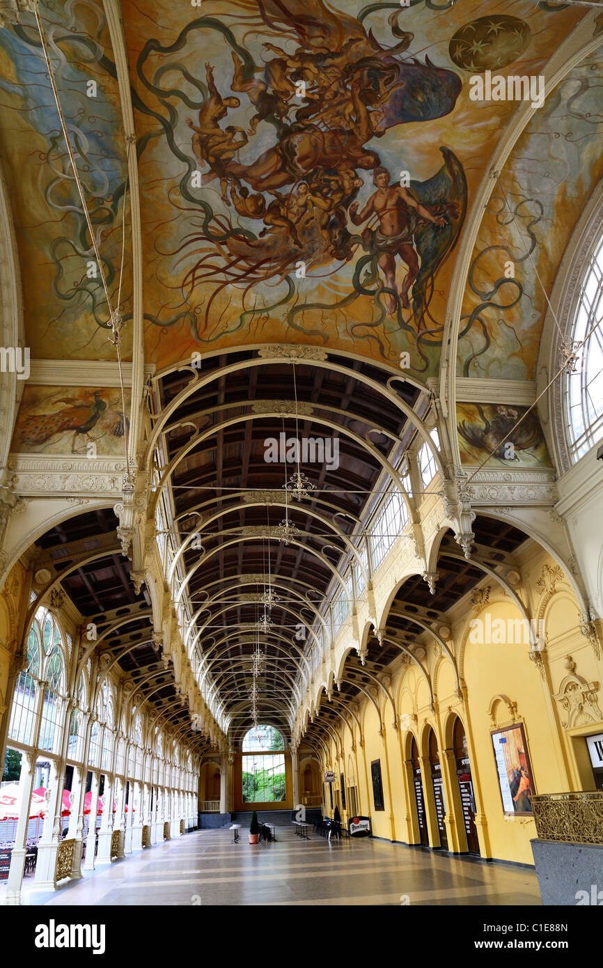 Czech colonnade spa architecture hi-res stock photography and images ...