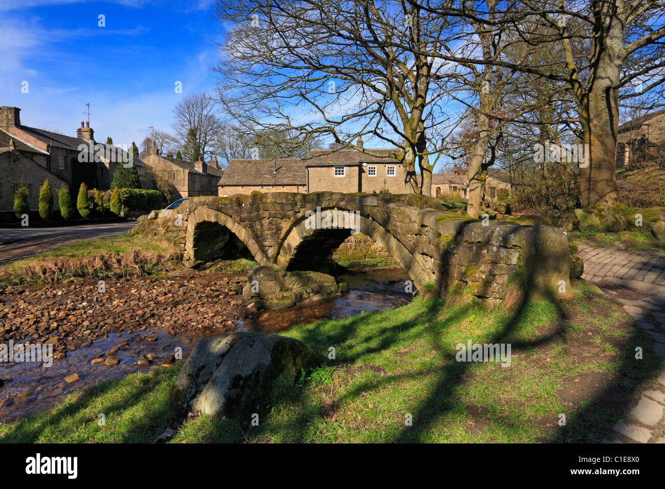 Ancient packhorse bridge at Wycoller Country Park on the Bronte Way ...