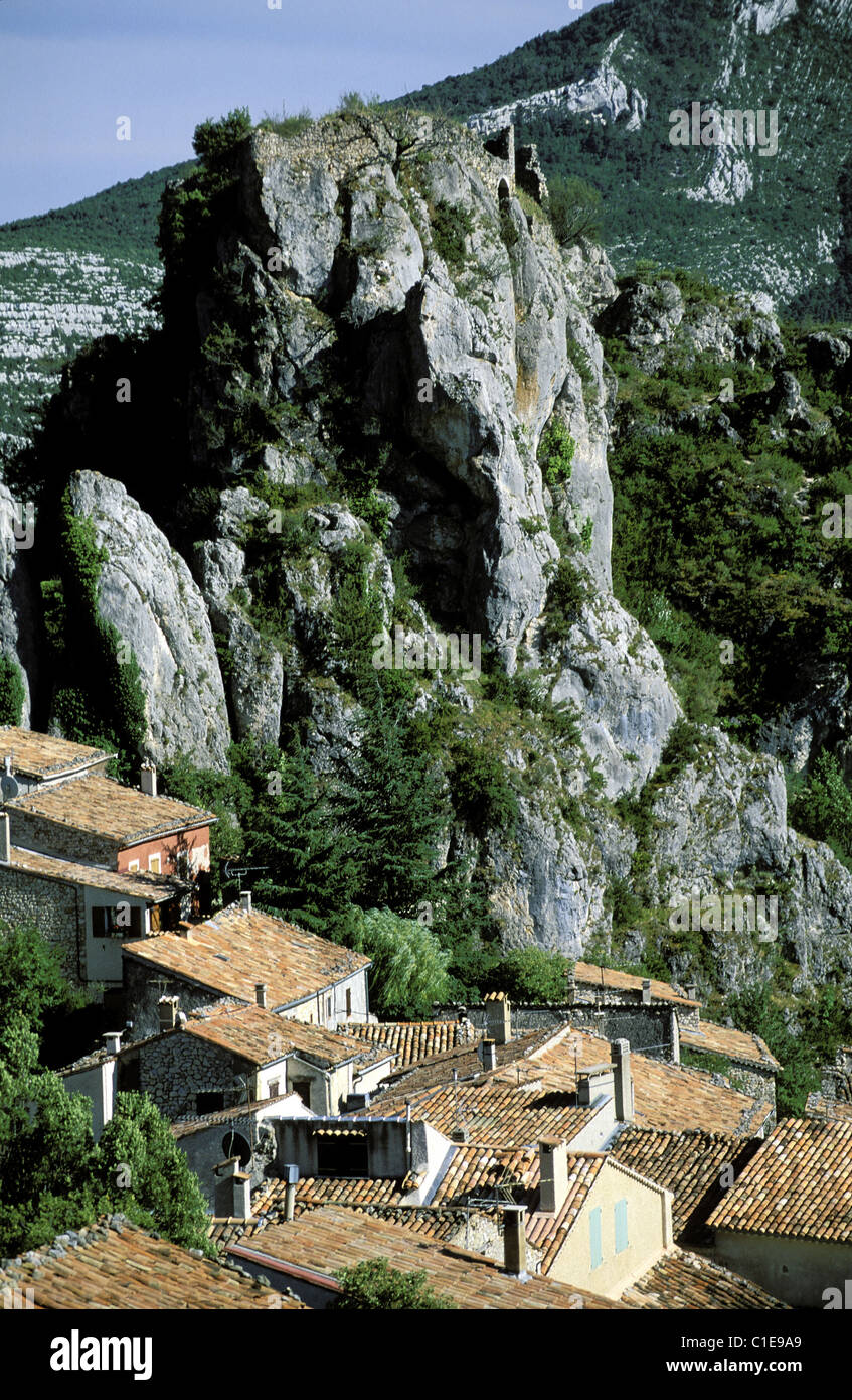 Village rougon verdon verdon regional hi-res stock photography and ...
