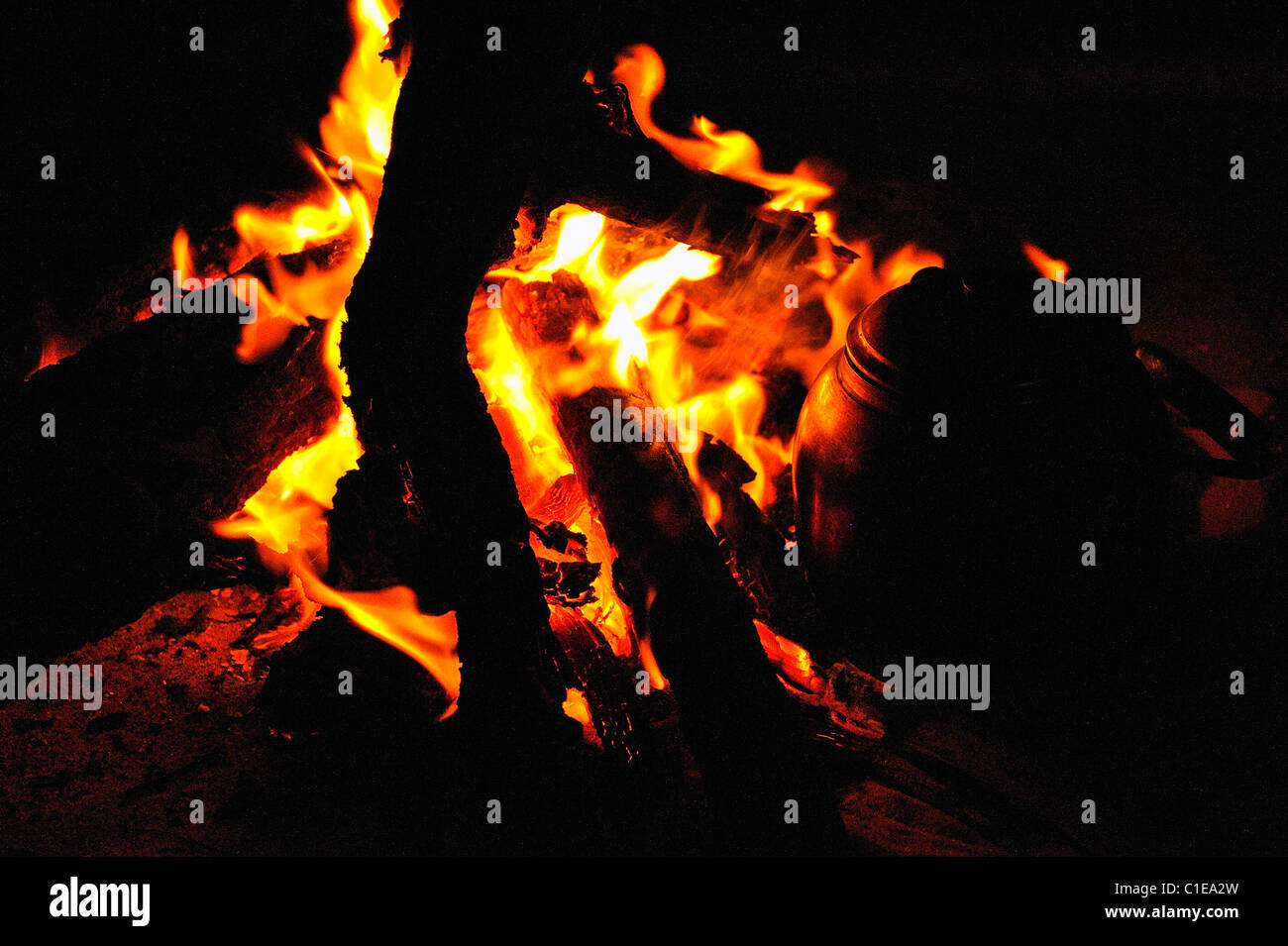 Bonfire during a night stay in the White Desert national park, Egypt ...