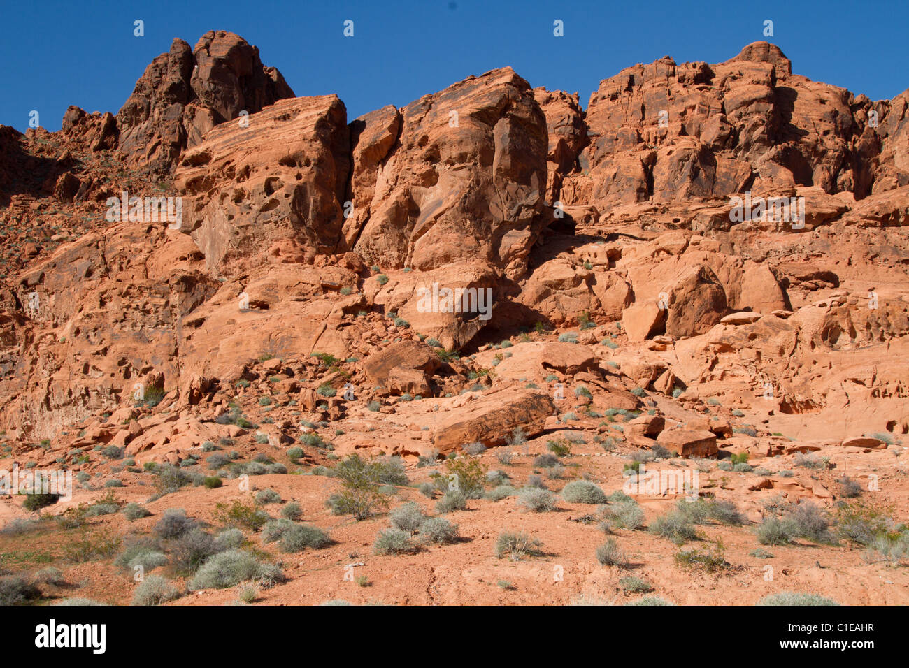 Red and blue rock hi-res stock photography and images - Alamy