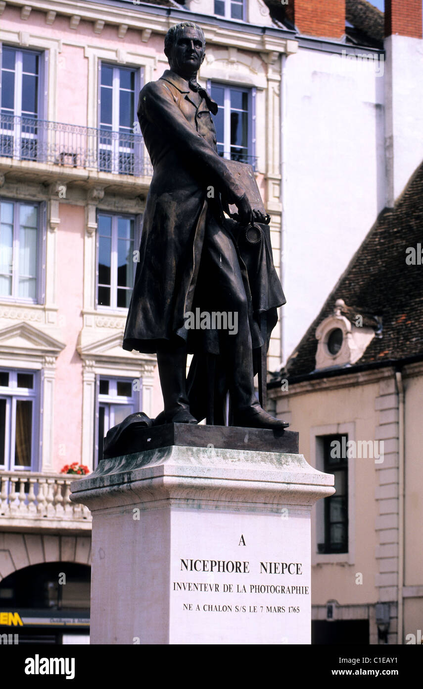 Statue nicephore niepce chalon sur hi-res stock photography and images ...