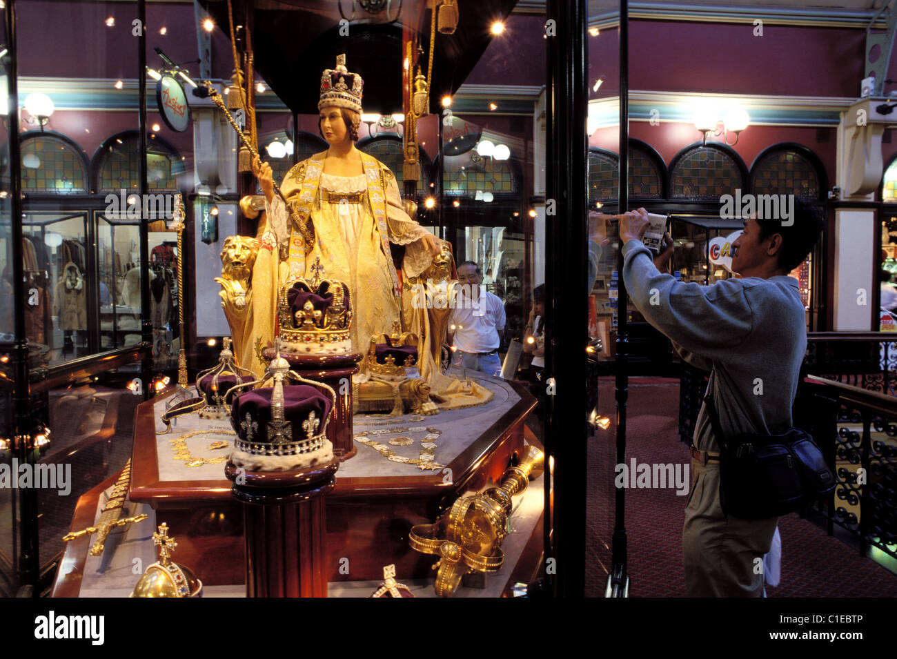Australia, Sydney, QVB (Queen Victoria Building), shopping centre of ...