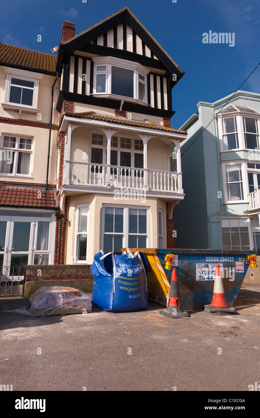 Work being done on a house hi-res stock photography and images - Alamy