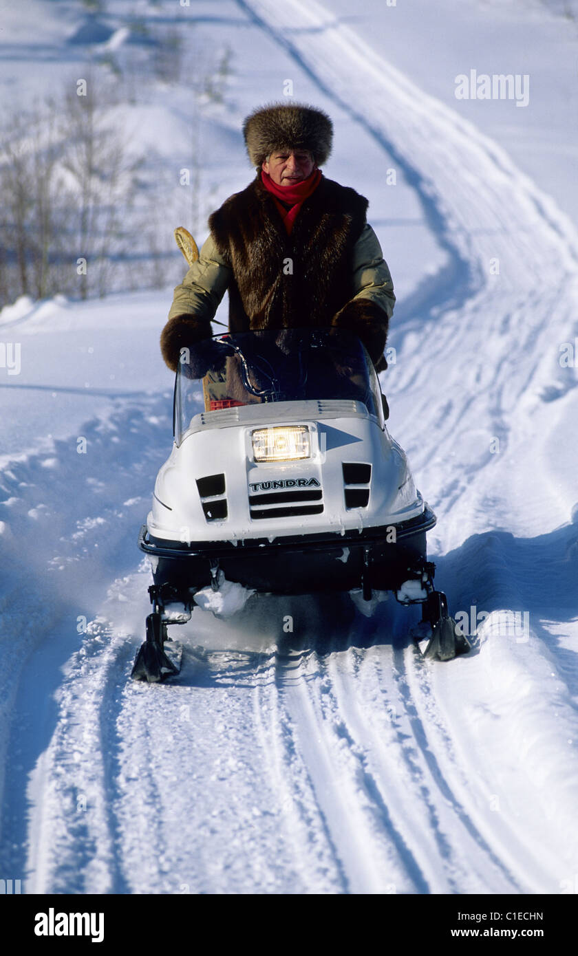 Canada trapper hi-res stock photography and images - Alamy