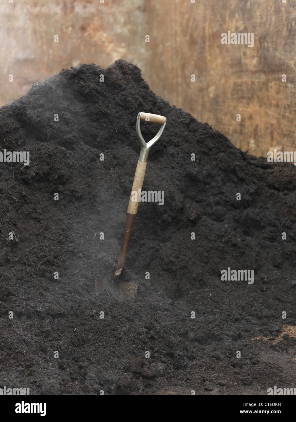 Steam compost hi-res stock photography and images - Alamy