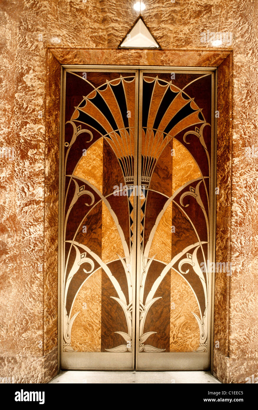 Chrysler building interior hi-res stock photography and images - Alamy