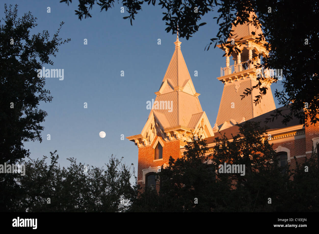 Building edifice campus architecture hi-res stock photography and ...