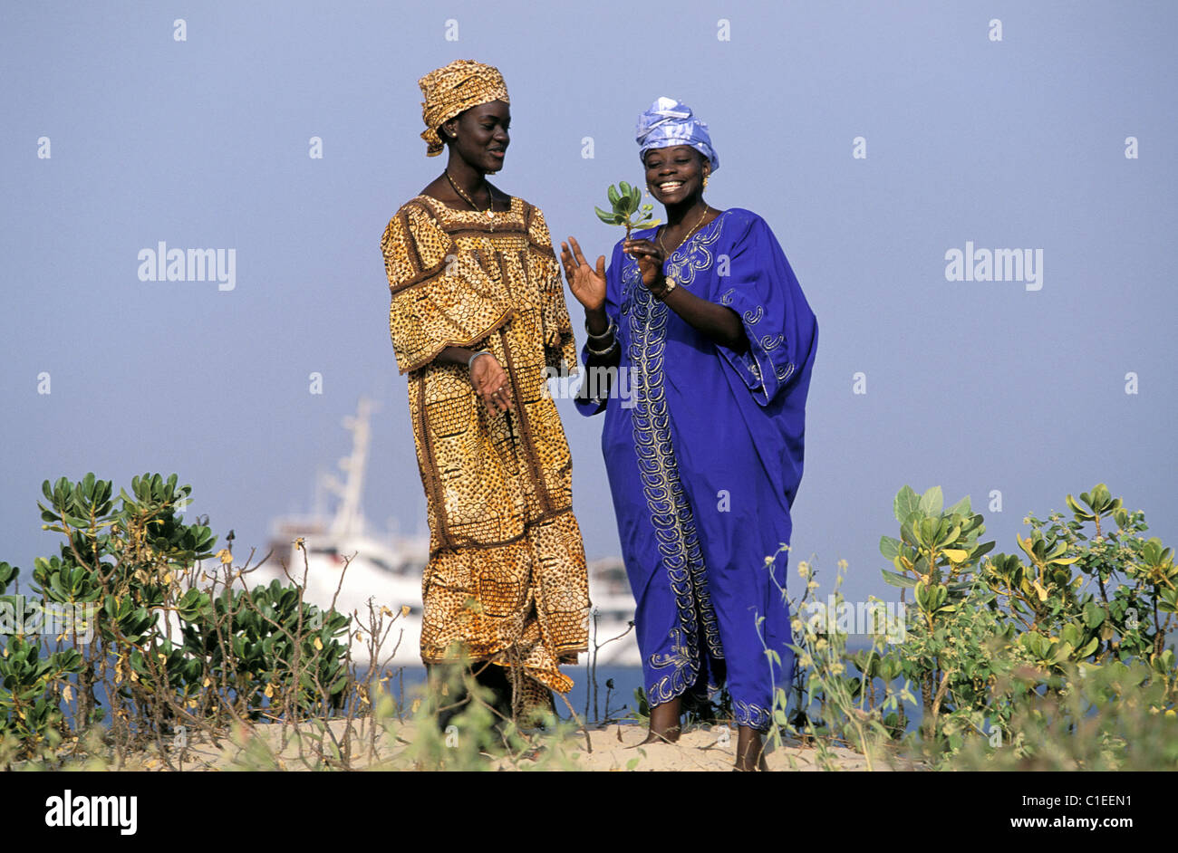 Boubou senegal hi-res stock photography and images - Alamy