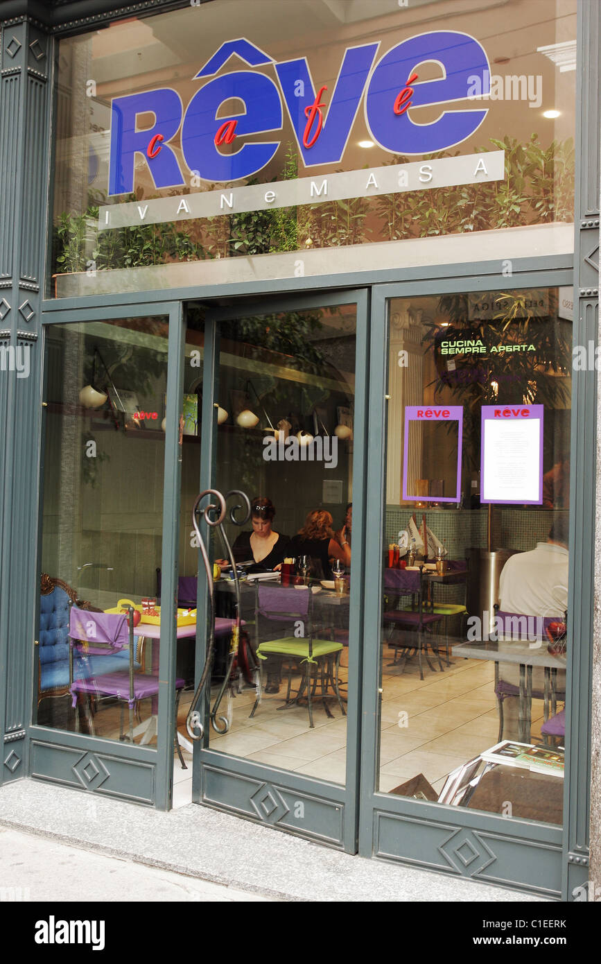 Italy, Milan, Rêve cafe in via della Spiga Stock Photo - Alamy