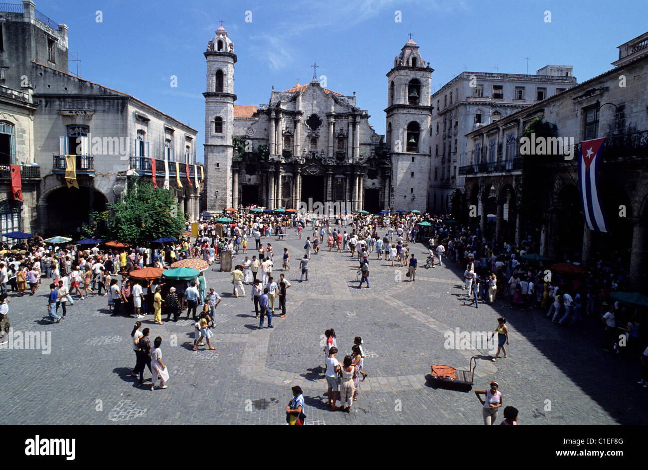 Cuba, Havana, Cathedral square Stock Photo - Alamy