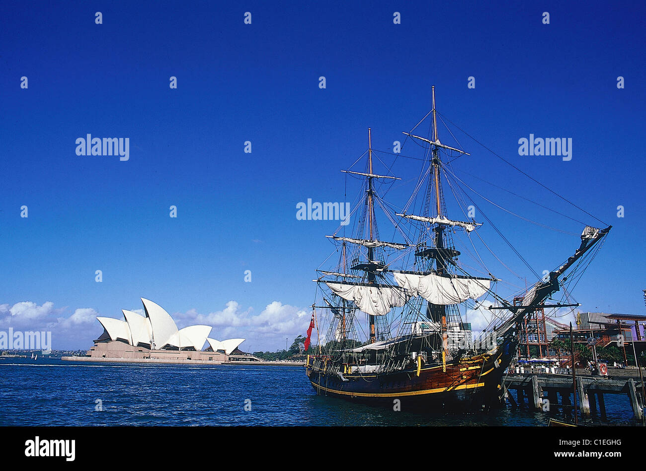 Gallion hi-res stock photography and images - Alamy