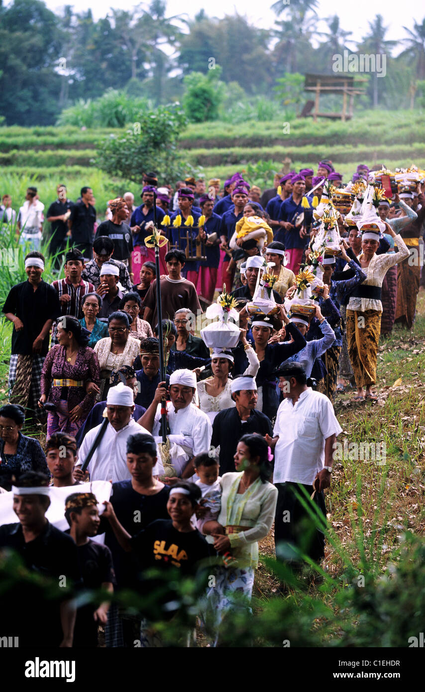 Procession of funeral hi-res stock photography and images - Alamy