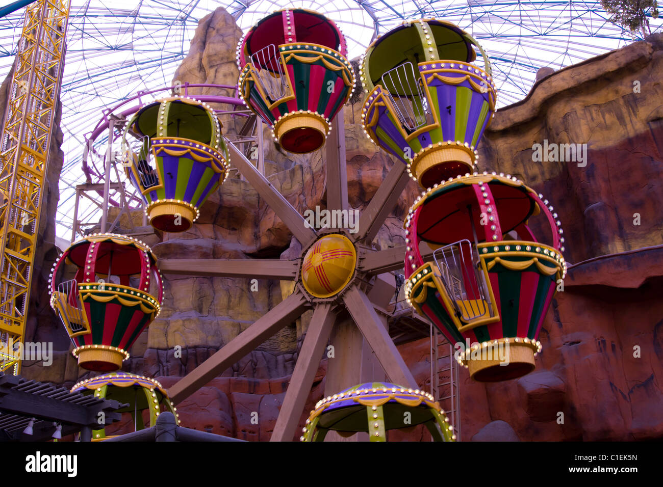 ferris wheel las vegas circus circus hotel Stock Photo - Alamy