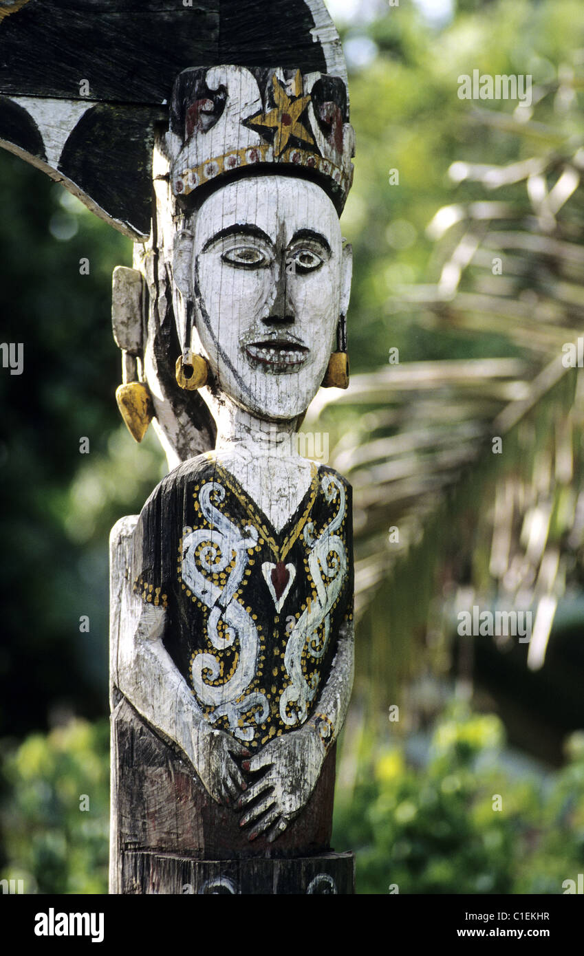 Indonesia, Borneo, in a Kenyah village on the Belayan river, wooden ...