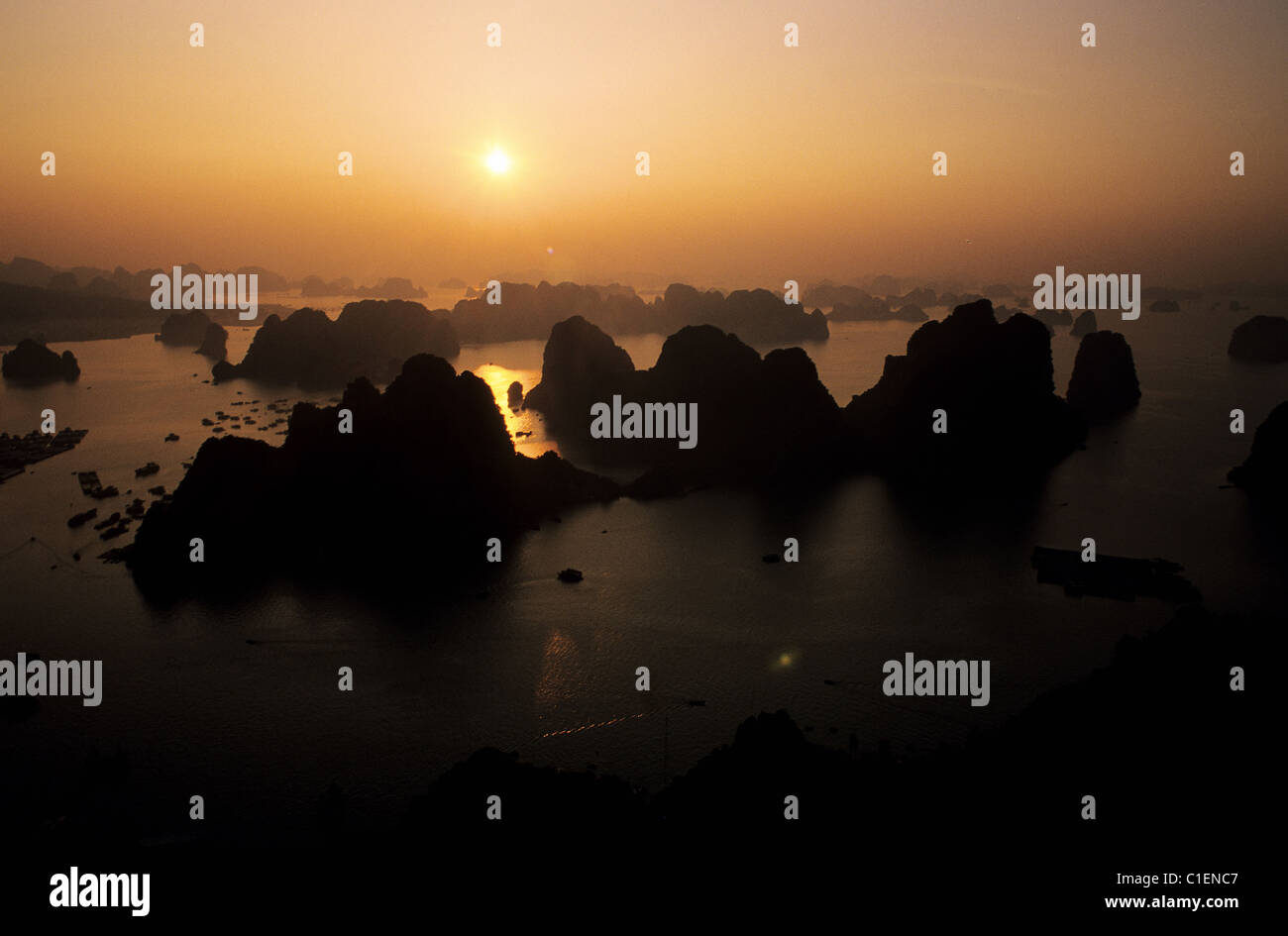 Vietnam, Along Bay from Hon Gai district of Along city Stock Photo - Alamy