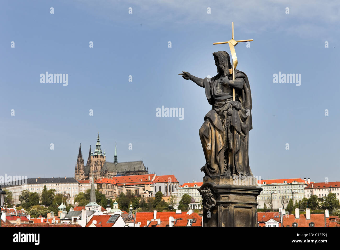 Prague, Charles Bridge with Prague Castle, Hradcany Stock Photo - Alamy
