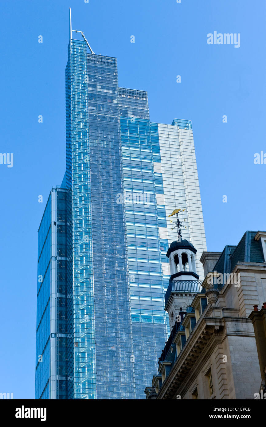 City of London modern contemporary high rise skyscraper office block in ...