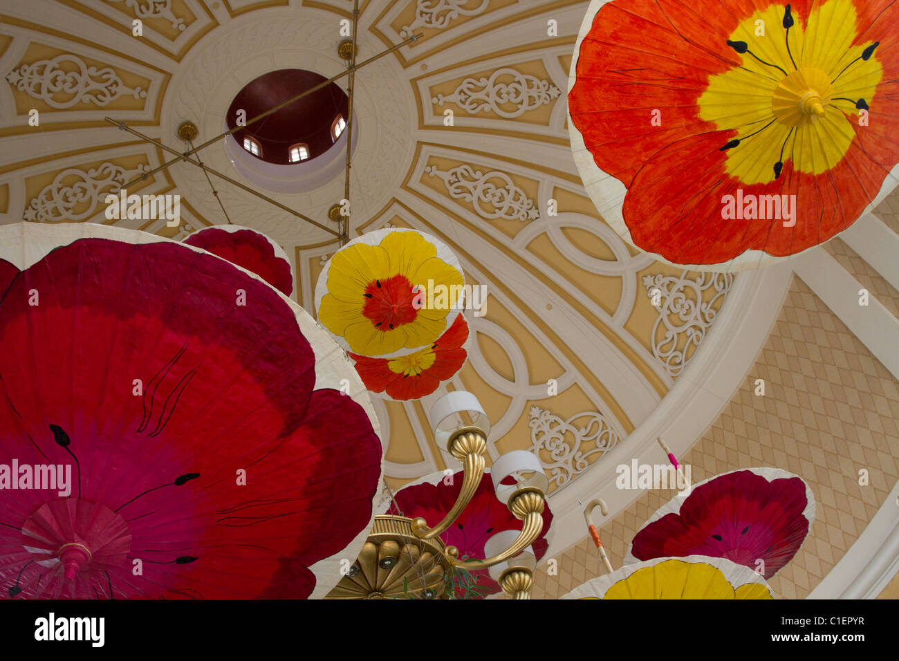 Las vegas bellagio ceiling hi-res stock photography and images - Alamy