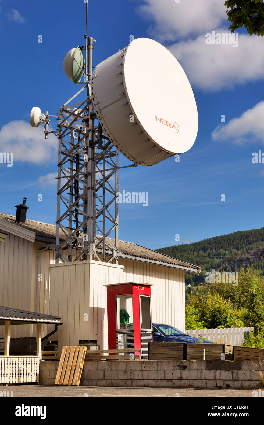 Téléphone satellite hi-res stock photography and images - Alamy