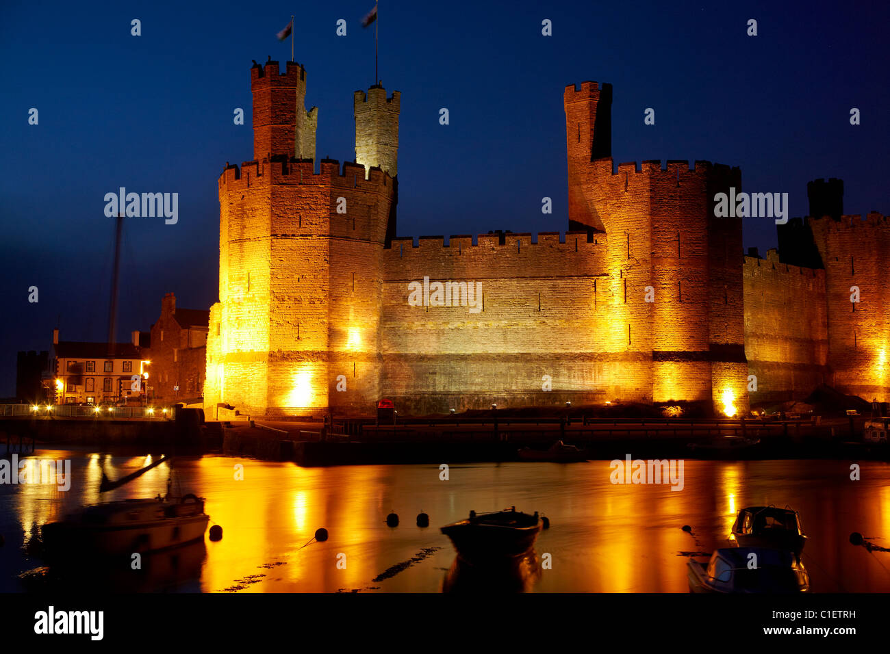 Flood Lit Castle High Resolution Stock Photography and Images - Alamy