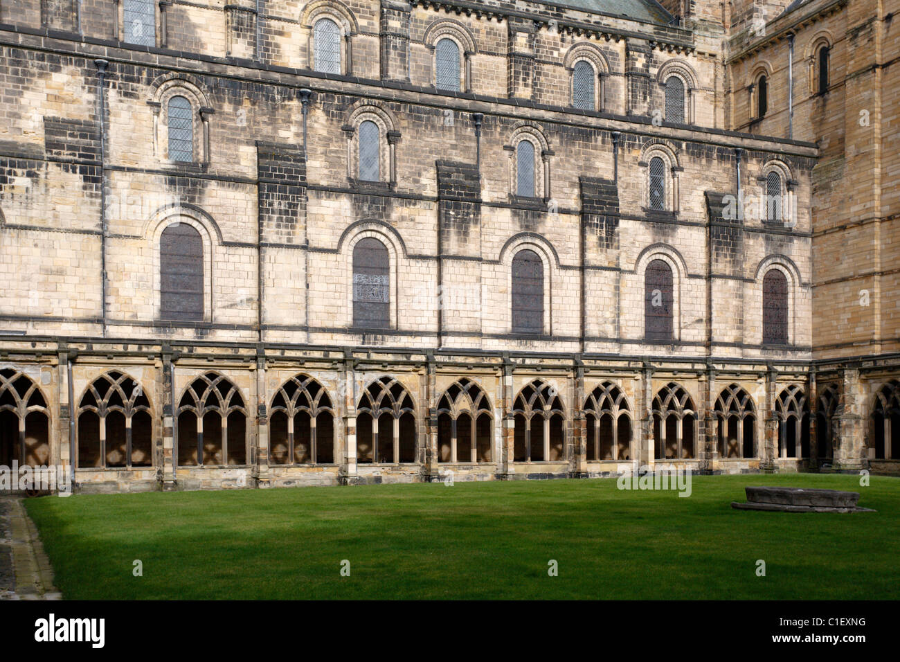 Durham Cathedral cloisters and lawn Stock Photo - Alamy