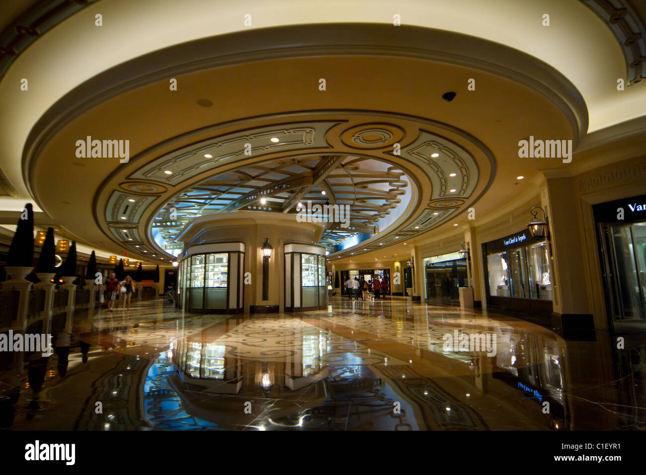 indoor shopping mall palazzo las vegas Stock Photo - Alamy