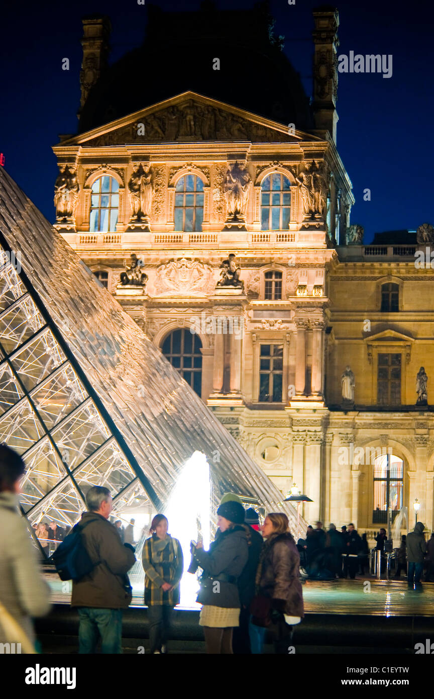Paris louvre museum denon wing hi-res stock photography and images - Alamy