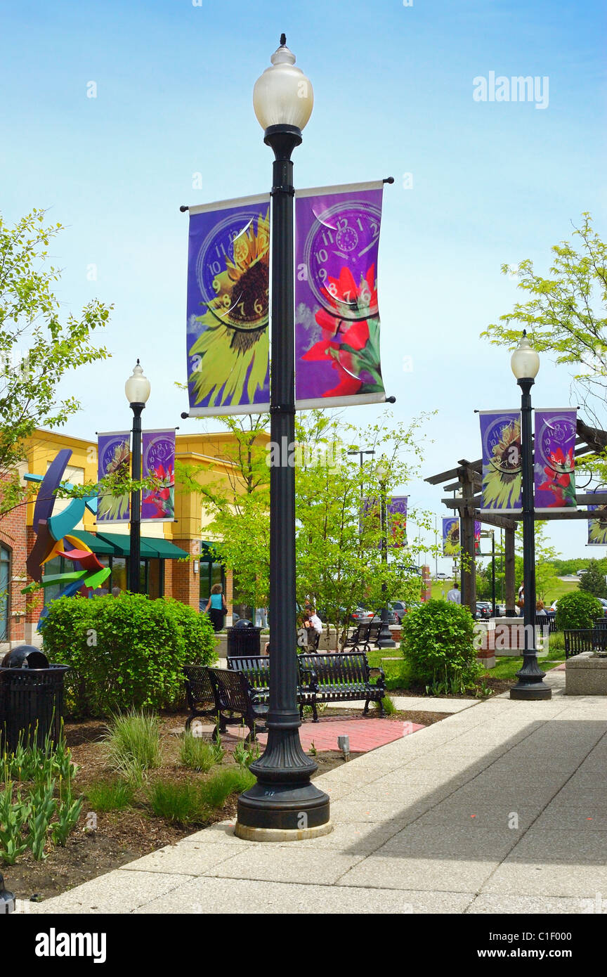 Streets of woodfield hi-res stock photography and images - Alamy