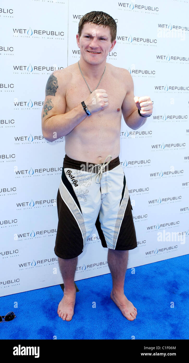 Ricky Hatton Ricky 'The Hitman' Hatton to host 'Daylife Sundays at Wet ...