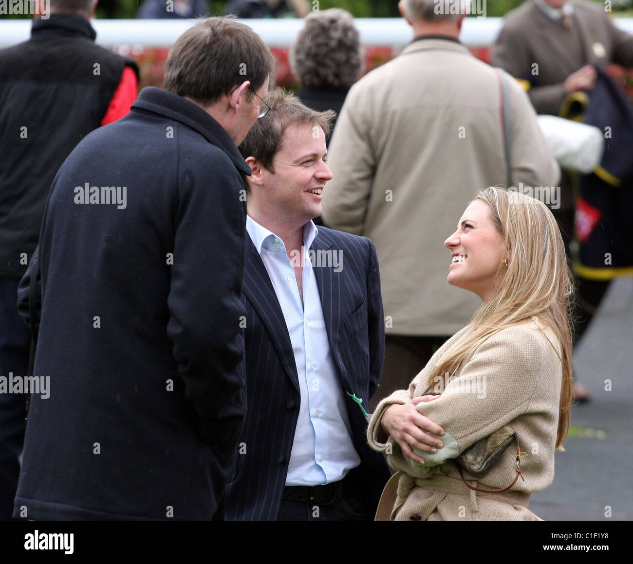 Declan Donnelly and girlfriend Georgie Thompson enjoying a day at ...