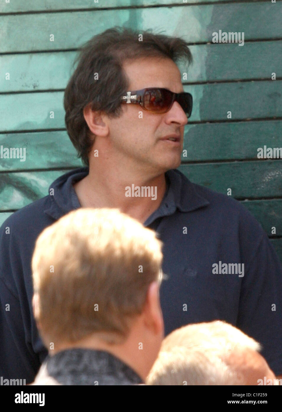 Allen Covert on the set of the new movie 'Born to Be a Star' in ...
